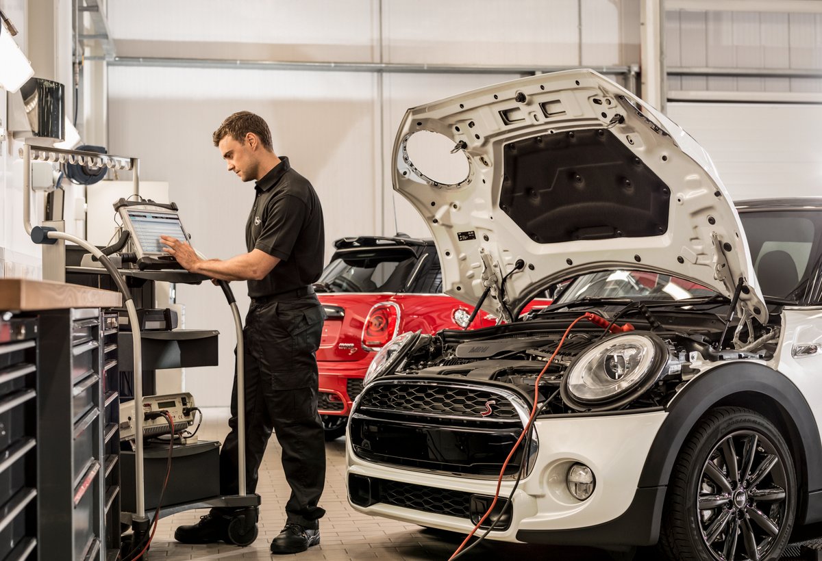 John Cooper Works | Stratstone Hull